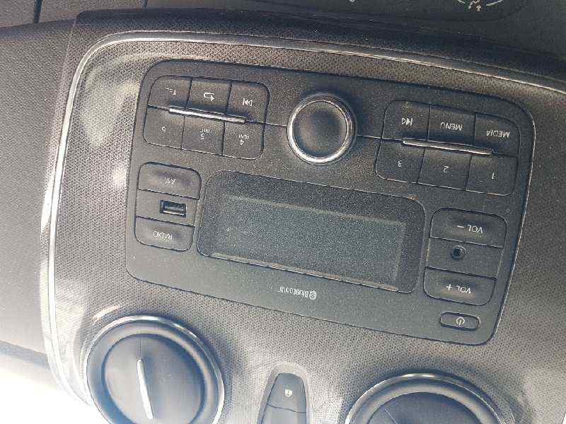 Radio DACIA SANDERO II 7078238 | B-Parts