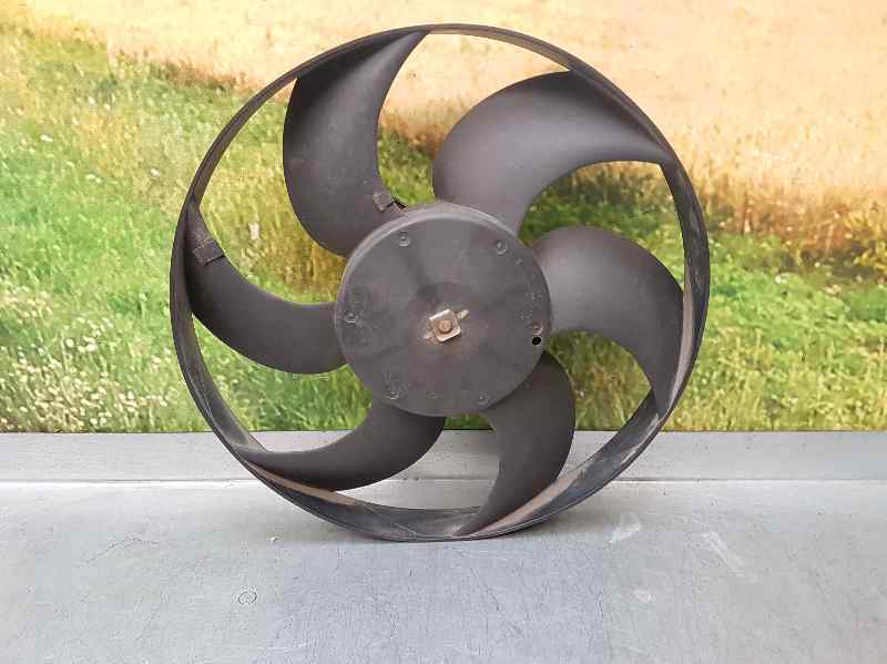 Radiator fan JAGUAR X-TYPE I (X400) 2.0 D 4727936 | B-Parts