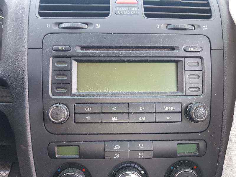 Radio VW GOLF V (1K1) 1.9 TDI 7877343 | B-Parts