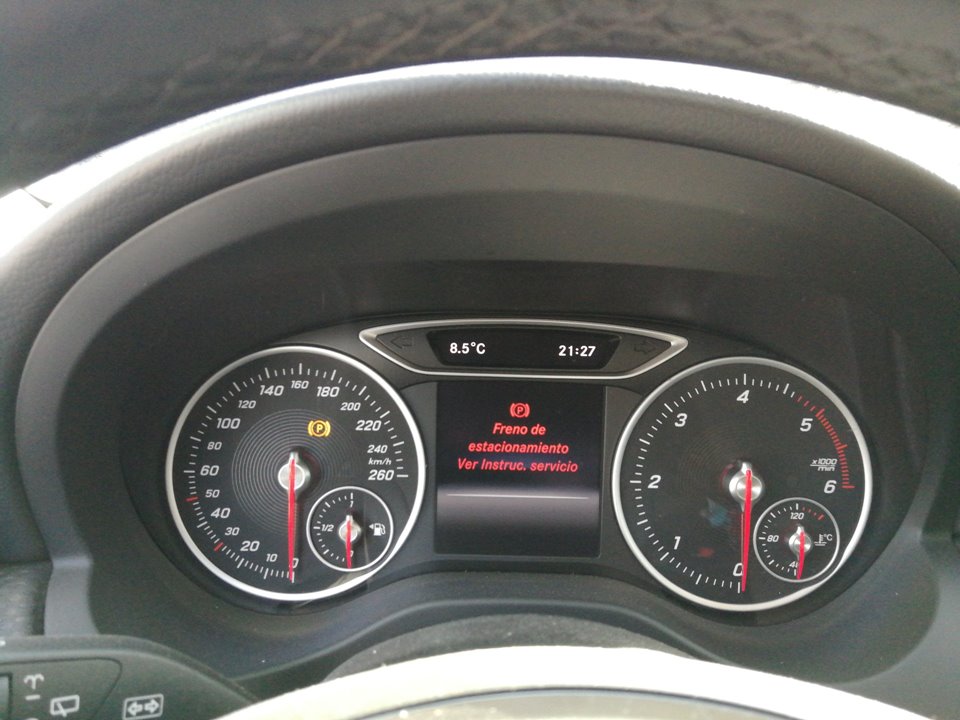 Instrument cluster MERCEDES-BENZ A-CLASS (W176) A 180 CDI / d (176.012 ...