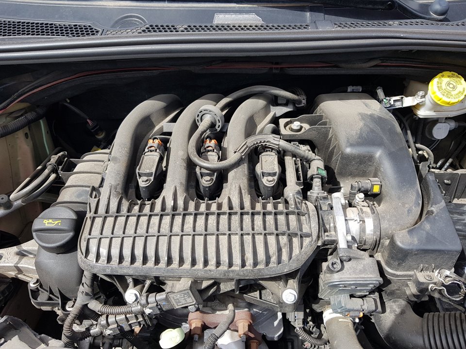 Engine CITROËN C3 III (SX) 9430356 | B-Parts