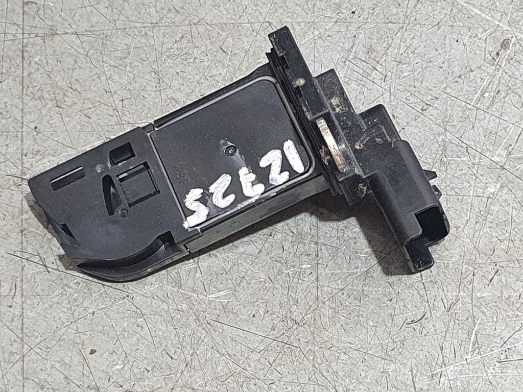 Mass air flow sensor PEUGEOT RIFTER 1.5 BlueHDi 100 9688571 | B-Parts
