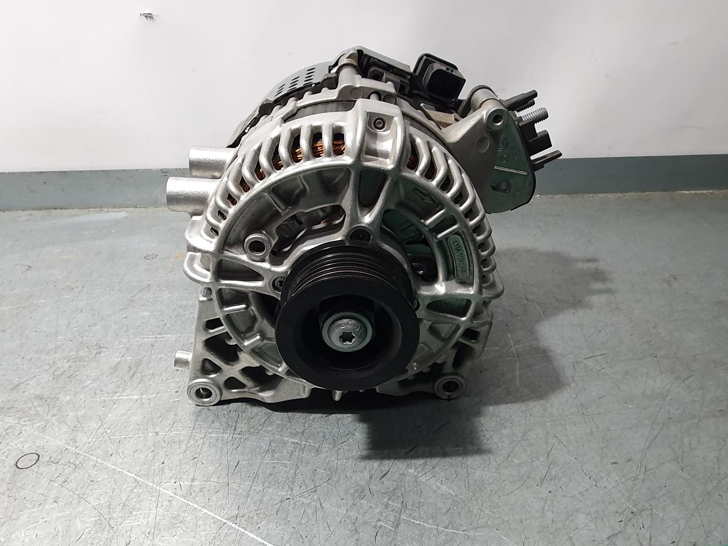 Alternator FORD FIESTA VII (HJ, HF) 1.0 EcoBoost 7879161 | B-Parts