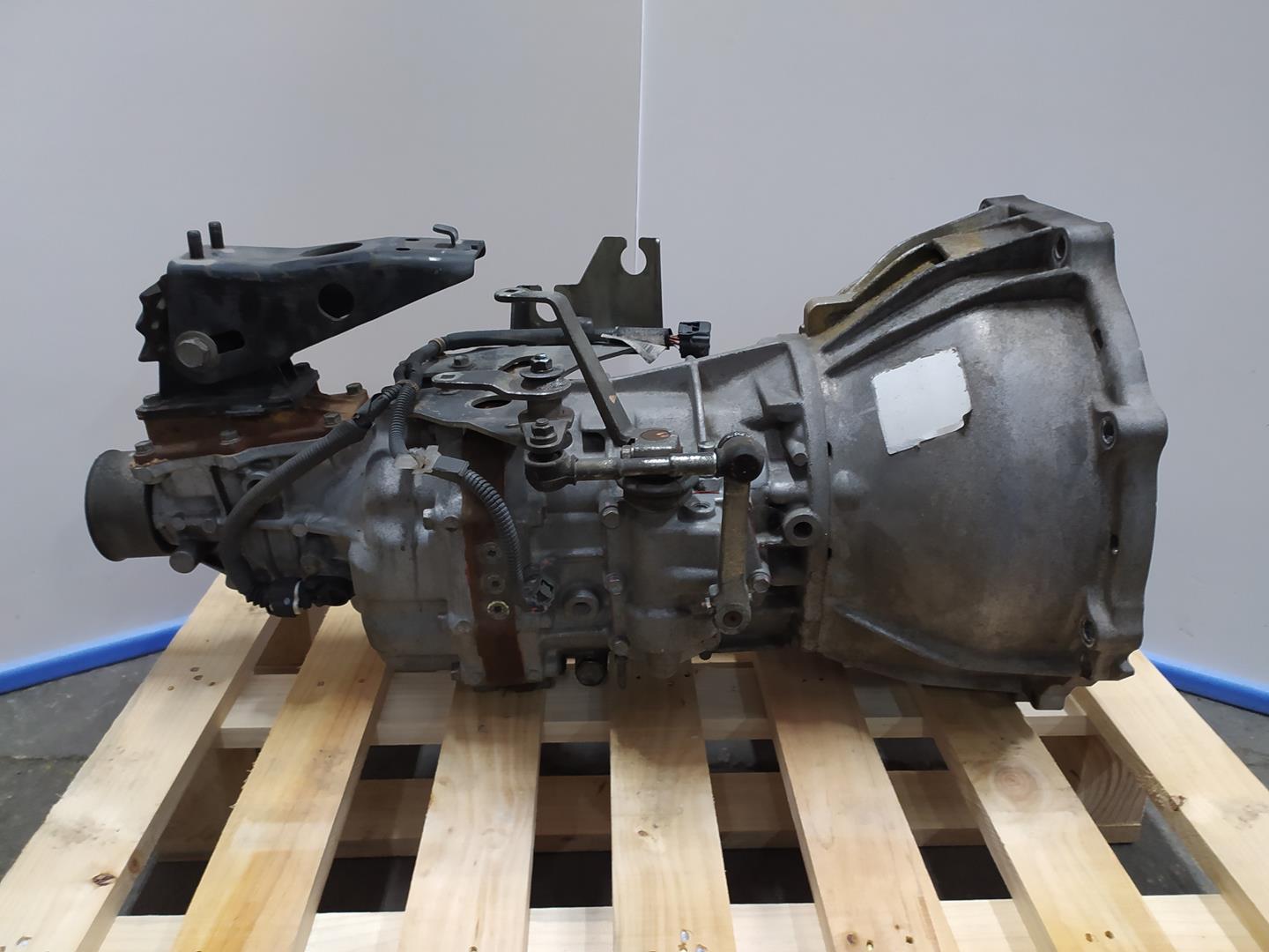 Manual gearbox TOYOTA DYNA Platform/Chassis (KD_, LY_, _Y2_, _U3_, _U4 ...