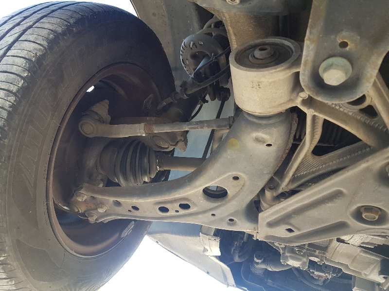 Left front suspension arm VW POLO (9N_, 9A_) 1.4 16V 7877235 | B-Parts