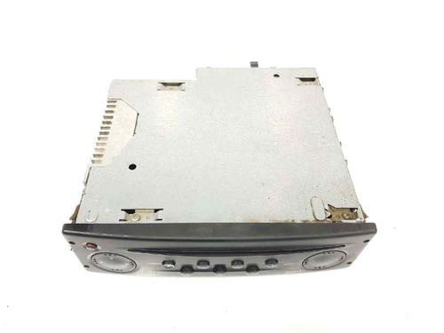Radio RENAULT MASTER II Van (FD) 2.5 dCi 6890205 | B-Parts