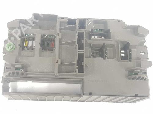 Caja reles / fusibles BMW X5 (E70) xDrive 30 d 7227413 | B-Parts