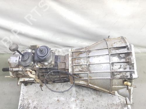 Manual gearbox LAND ROVER DEFENDER Station Wagon (L316) 2.5 Td5 4x4 (L316) 675547 | B-Parts