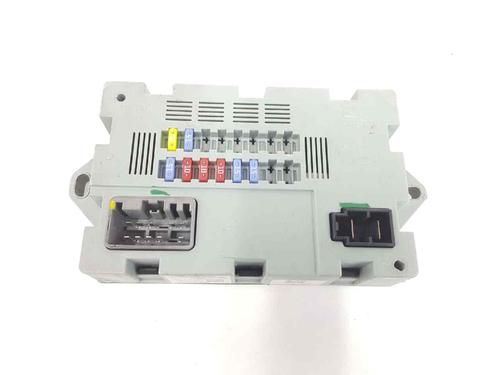 Fuse box JAGUAR XE (X760) 2.0 D 8058149 | B-Parts