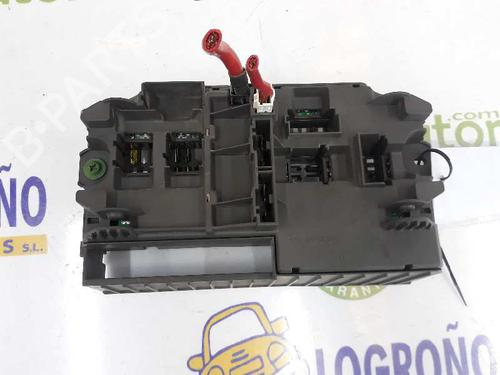 Boîte à Fusibles BMW X5 (E70) xDrive 30 d 1667023 | B-Parts