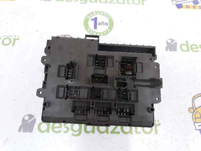 Fuse box BMW 1 Coupe (E82) 123 d 3356942 | B-Parts