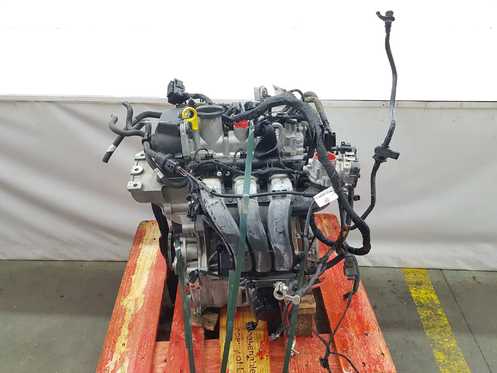 Moteur SKODA FABIA III (NJ3) 1.0 6129716 | B-Parts
