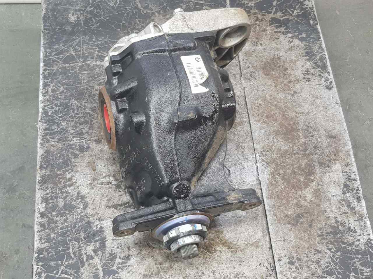 Rear differential BMW X5 (E70) xDrive 30 d 7227434 | B-Parts