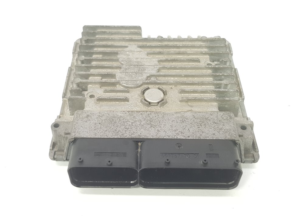 Engine control unit (ECU) VW GOLF VI (5K1) 1.6 TDI 4868038 | B-Parts