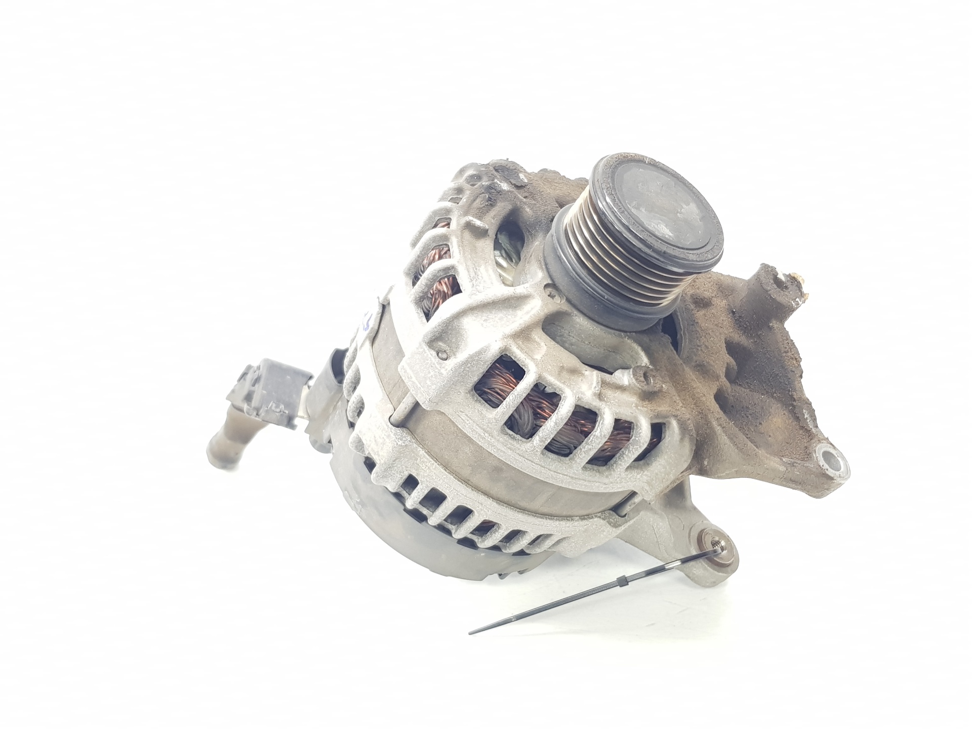 Alternador MERCEDES-BENZ C-CLASS (W205) C 200 (205.042) 23258947 | B-Parts
