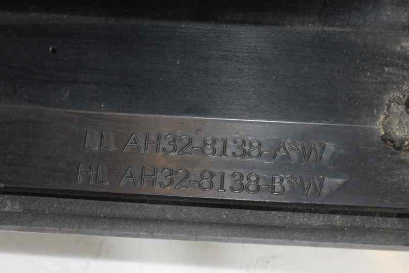 Front grille LAND ROVER RANGE ROVER SPORT I (L320) 3.6 D 4x4 1365285 ...