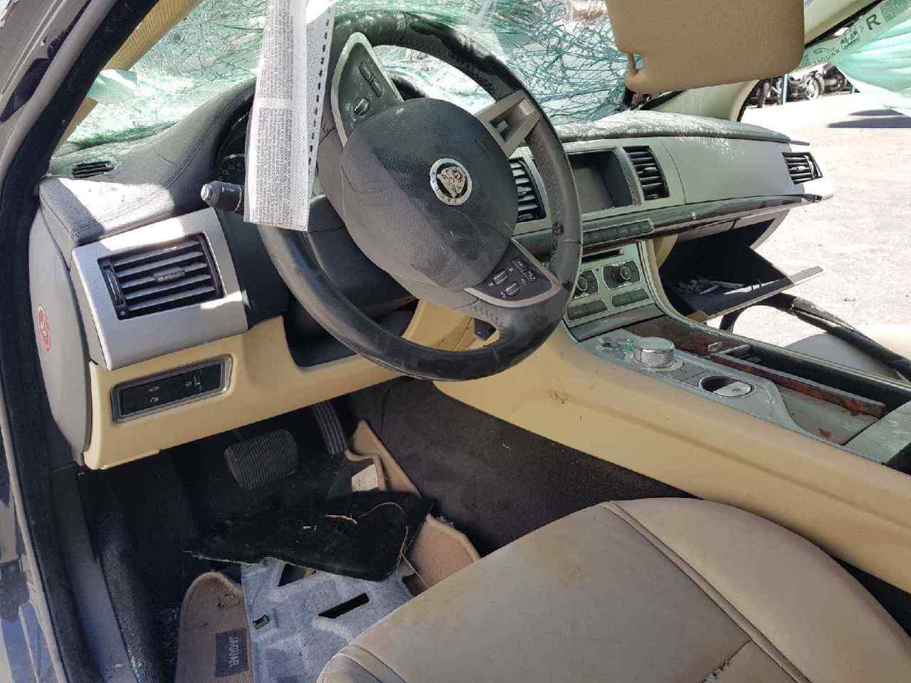 Manual gearbox JAGUAR XF (X250) 2.2 D CX237000DE | C2Z13929 | ZF | B-Parts