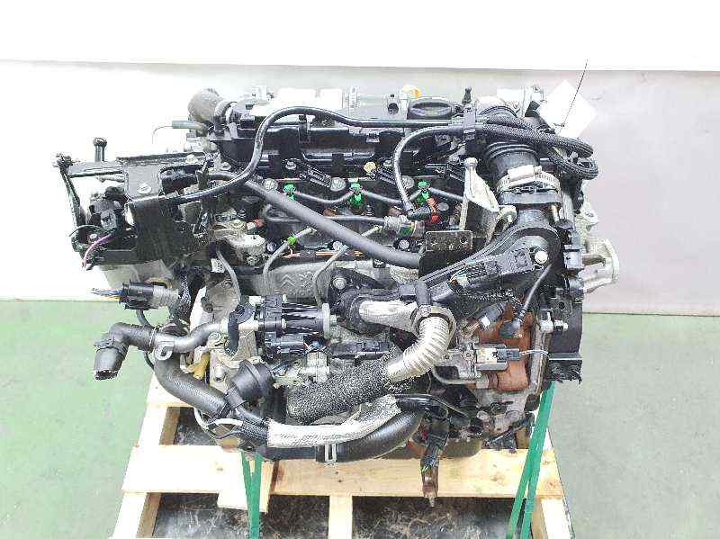 Motor usado FORD FOCUS III 7183487 | B-Parts