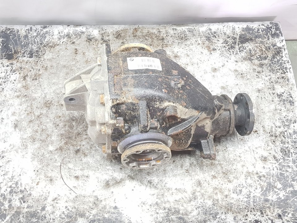 Rear differential BMW X3 (E83) 2.0 sd 8495225 | B-Parts