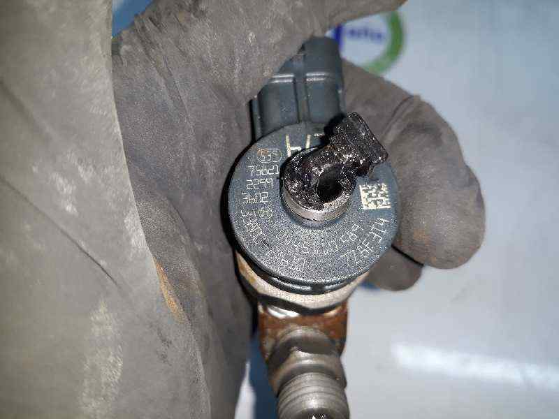 Injector KIA STONIC (YB) 338002A610 | 0445110589 | B-Parts