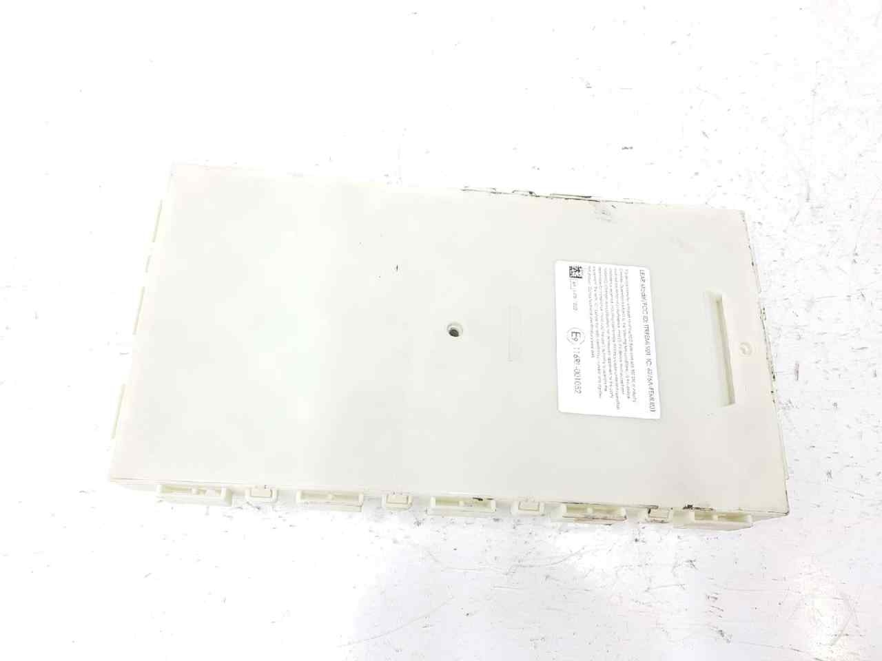 Caixa de fusíveis BMW 3 Touring (F31) 320 d 6516344 | B-Parts