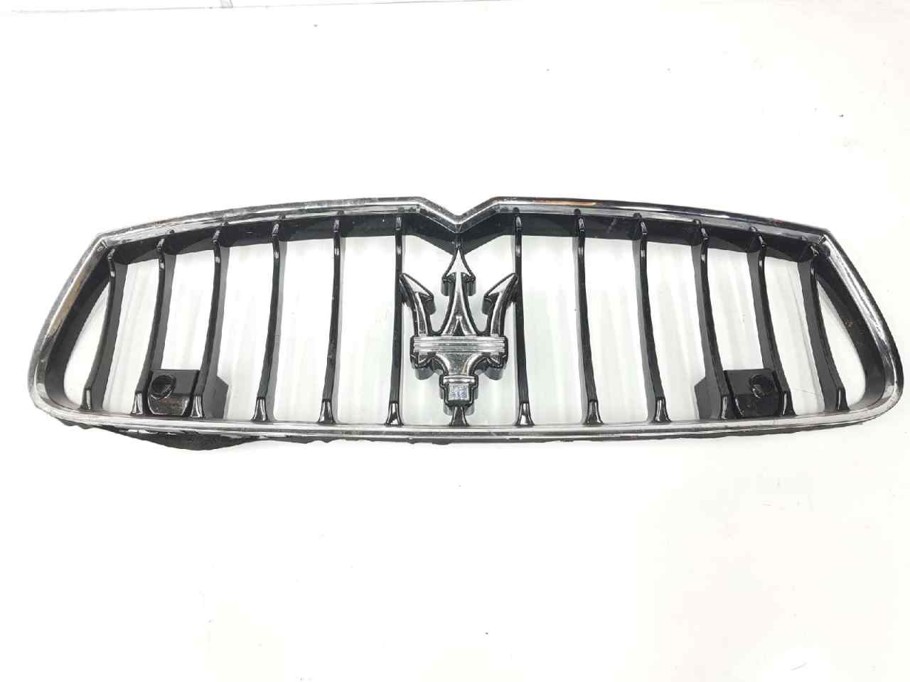 Grilles de calandre MASERATI QUATTROPORTE VI 3.0 D 6977239 | B-Parts