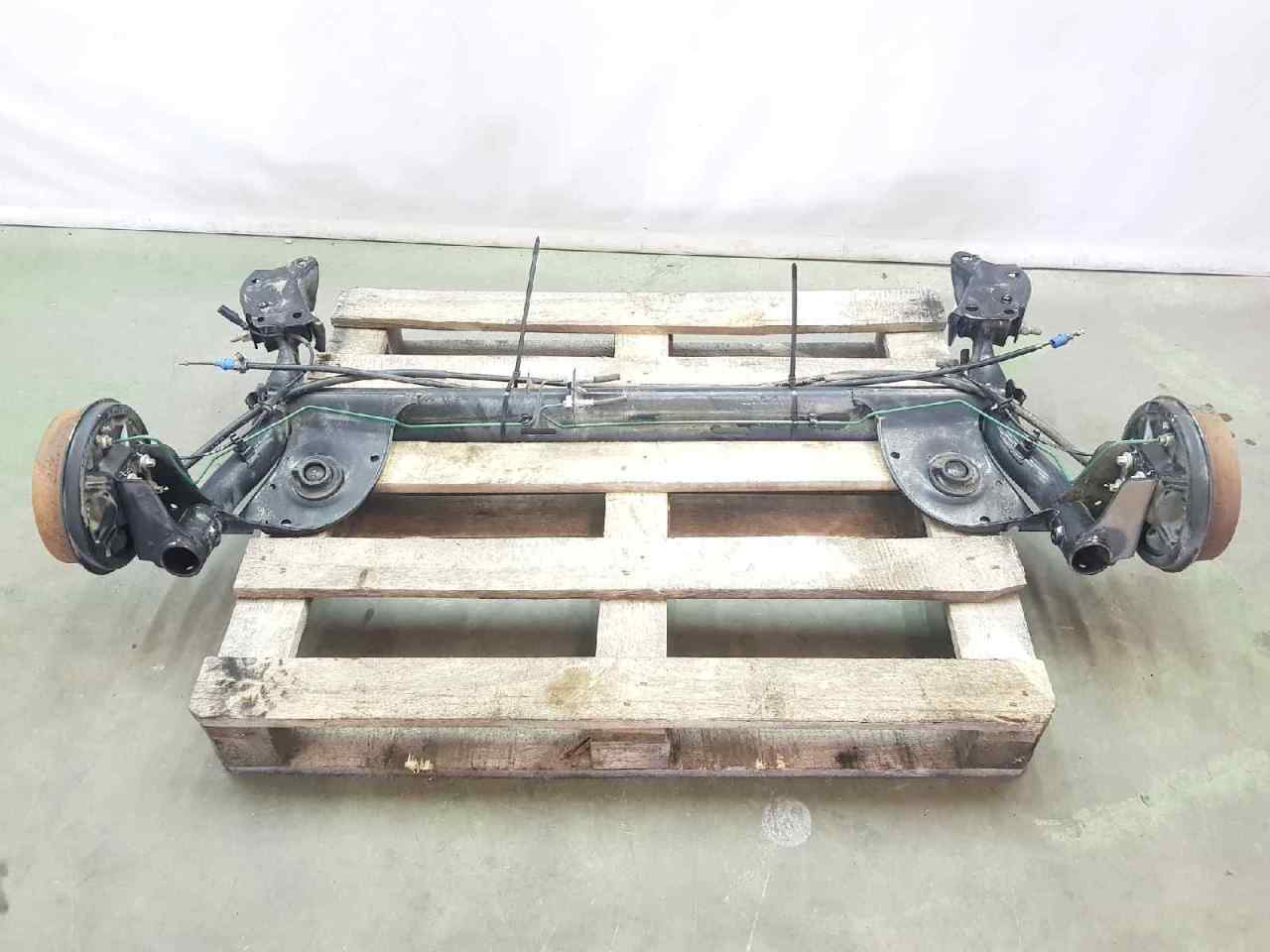 Rear axle DACIA SANDERO 1.2 16V 1740262 | B-Parts