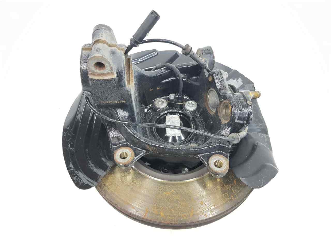 Left front steering knuckle BMW X3 (F25) sDrive 18 d 6064970 | B-Parts