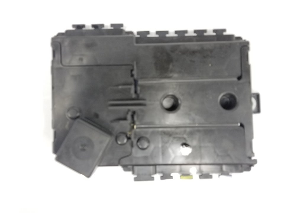 Fuse box MERCEDES-BENZ E-CLASS (W213) E 220 d (213.004) 8690208 | B-Parts