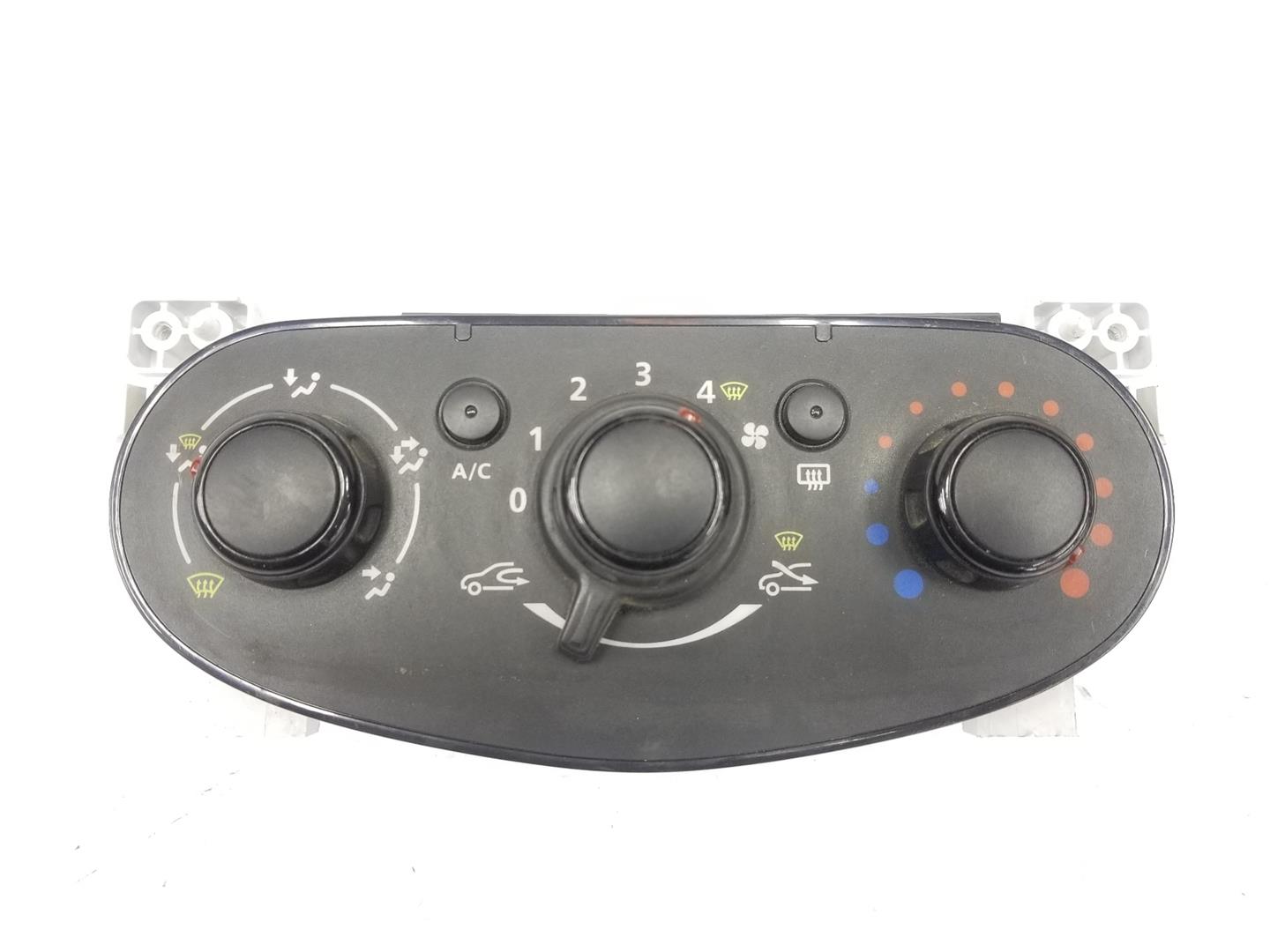 Climate control DACIA SANDERO II 1.2 9193014 | B-Parts