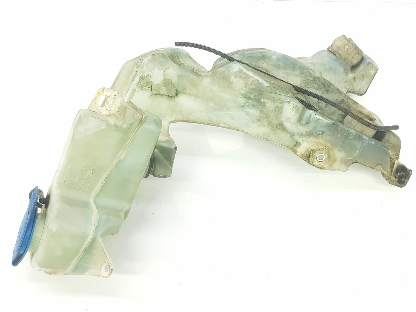Windscreen washer tank AUDI A4 B7 (8EC) 2.0 TDI 16V 10636051 | B-Parts