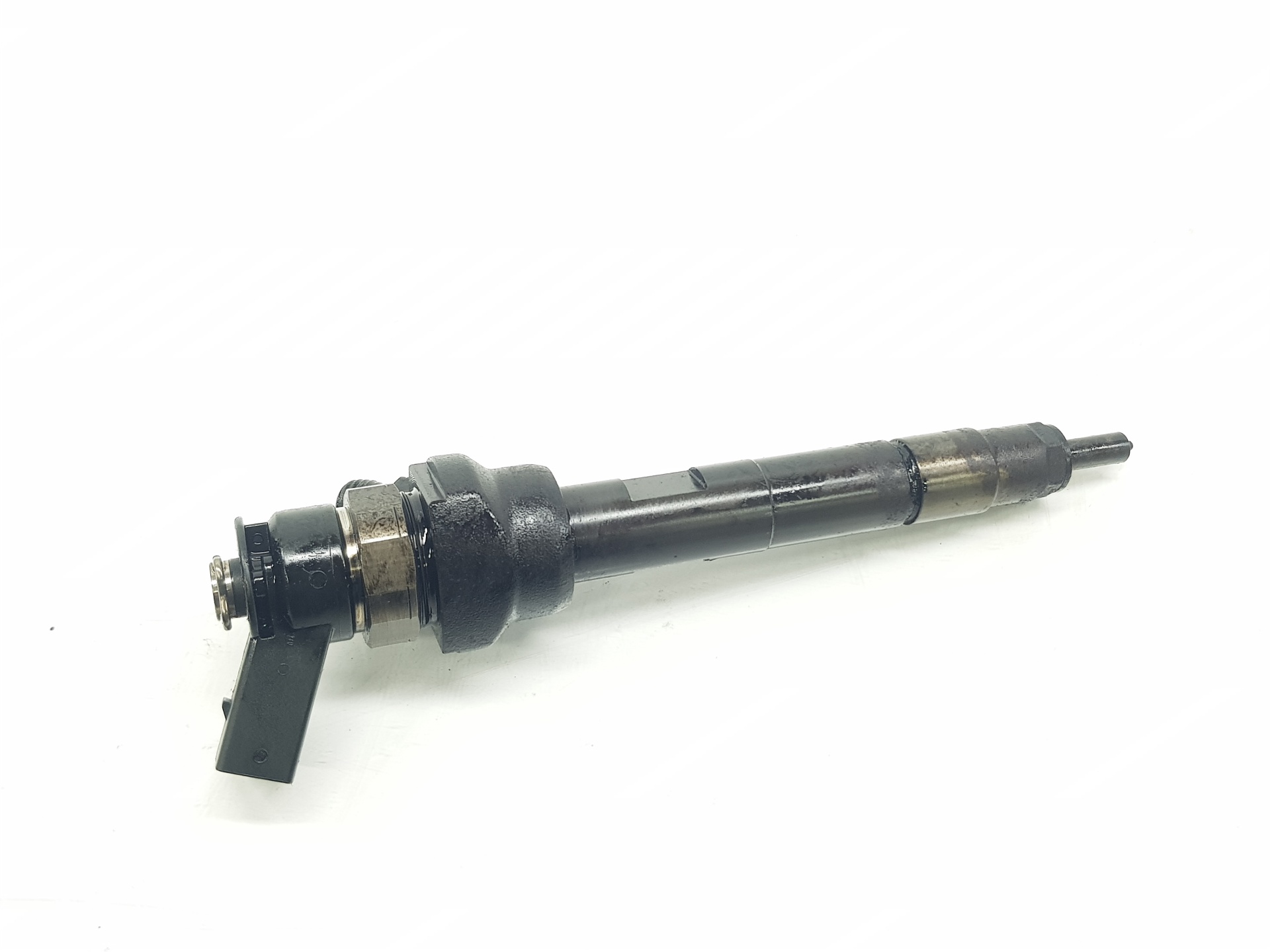 Injector BMW 1 (F20) 118 d 24036912 | B-Parts