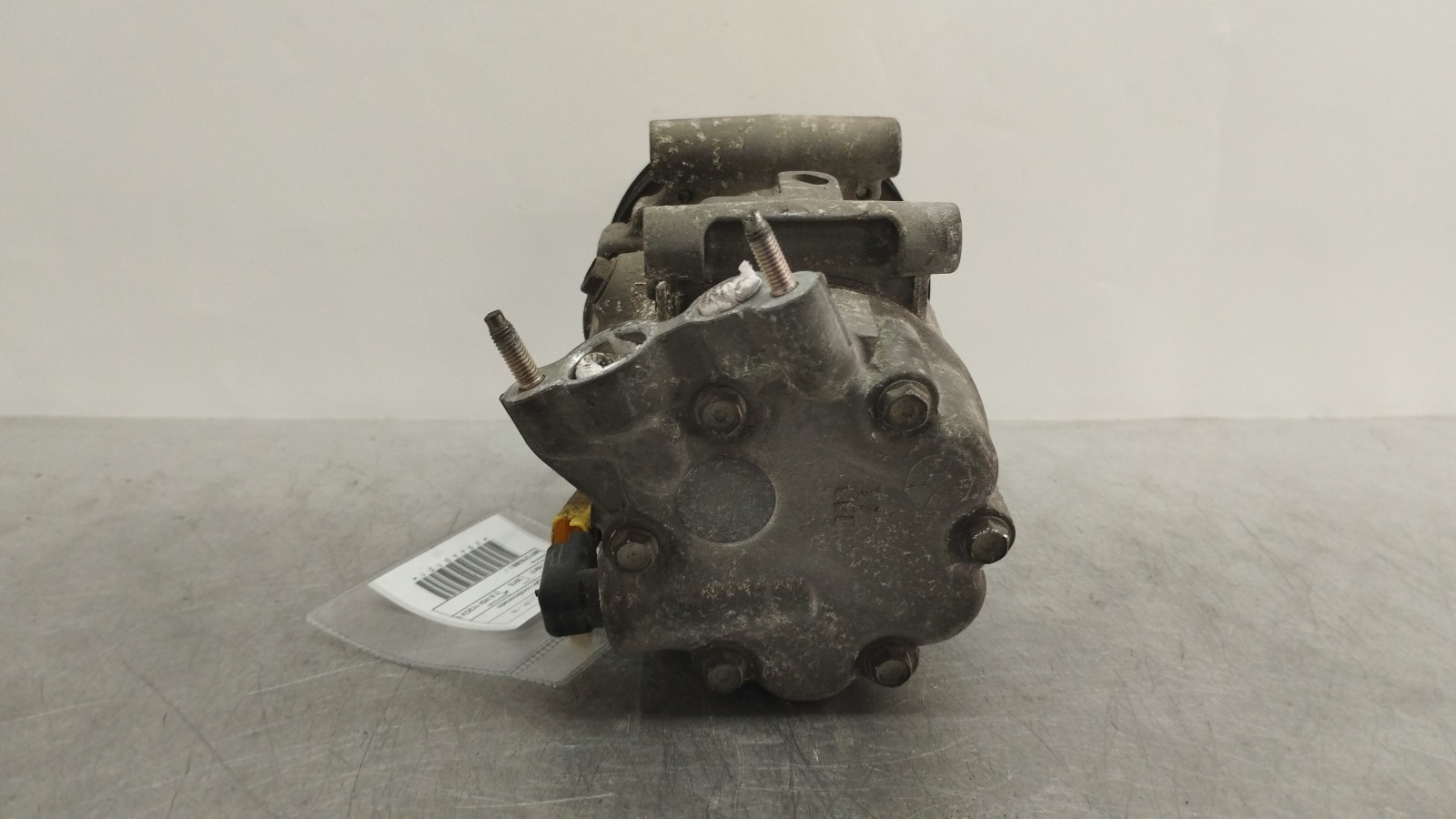 AC compressor PEUGEOT 308 I (4A_, 4C_) 1.6 HDi 10136196 | B-Parts