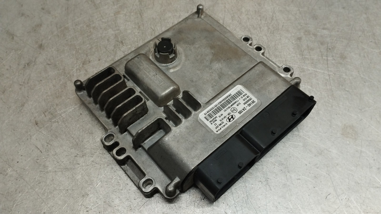Engine control unit (ECU) HYUNDAI i20 II (GB, IB) 1.1 CRDi 9801979 | B ...