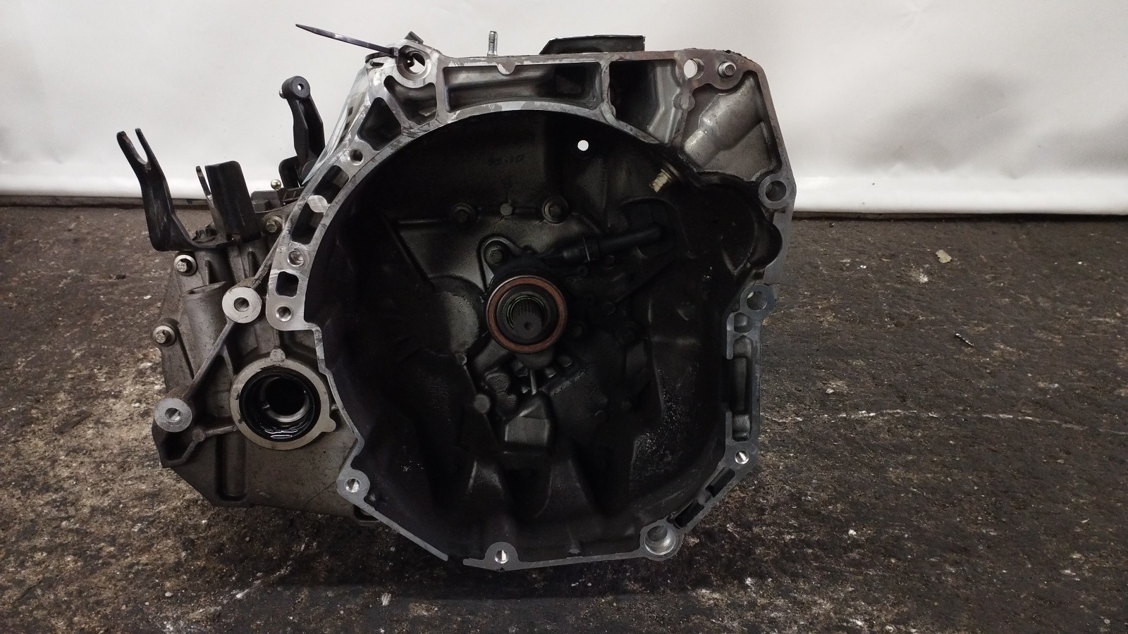 Manual gearbox NISSAN NOTE (E12) 1.2 9834968 | B-Parts