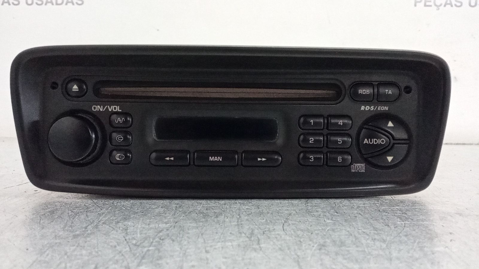 Radio PEUGEOT 206 CC (2D) 1.6 16V (2DNFUF, 2DNFUR) 9795013 | B-Parts