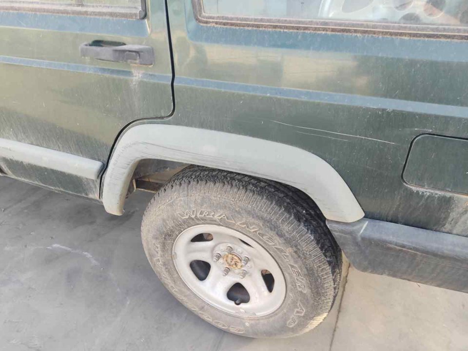 Rear left wheel arch trim JEEP GRAND CHEROKEE I (ZJ, ZG) 2.5 TD 4x4 (Z ...