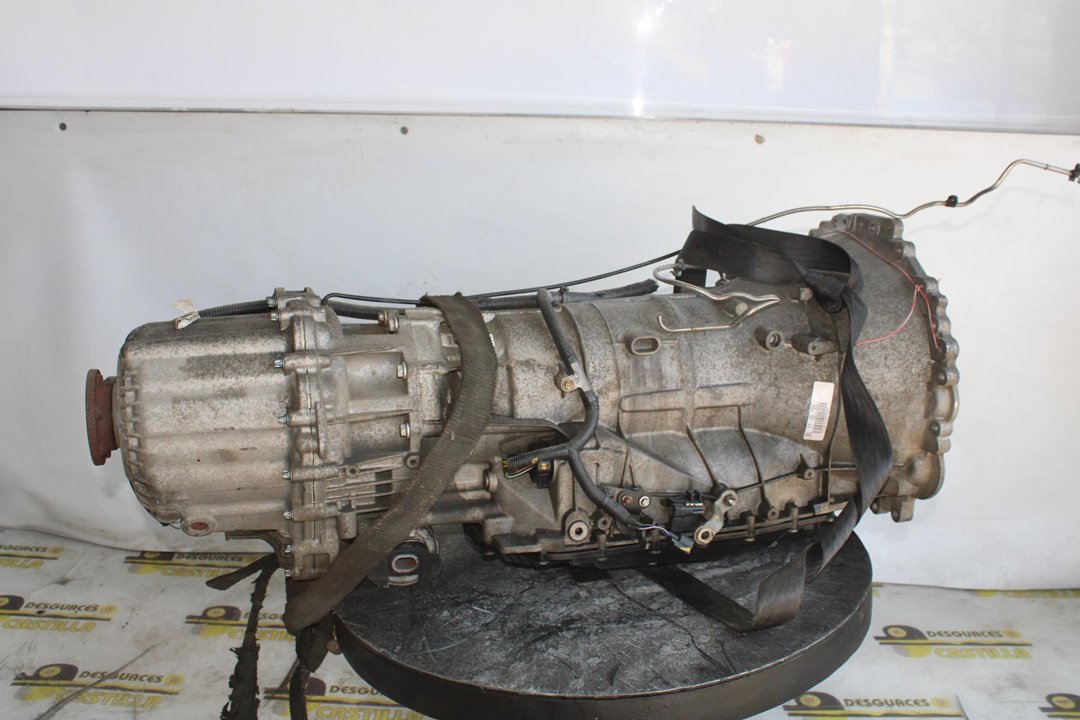 Manual gearbox LAND ROVER RANGE ROVER SPORT I (L320) 2.7 D 4x4 10119311 ...