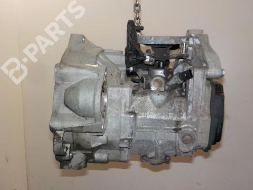 Manual gearbox VW GOLF VI (5K1) 2.0 TDI 10669001 | B-Parts