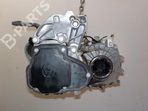 Manual gearbox VW GOLF VI (5K1) 2.0 TDI 10669001 | B-Parts