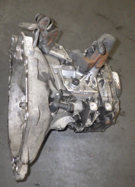 Manual gearbox SAAB 9-3 Estate (E50) 1.8 i | B-Parts