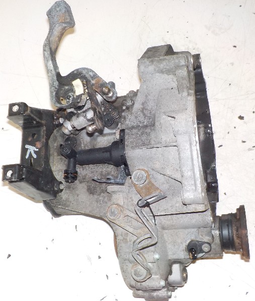 Manual gearbox VW POLO (9N_) 1.4 16V FCU| | B-Parts