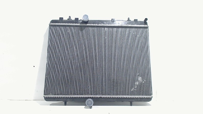 Water radiator PEUGEOT 5008 (0U_, 0E_) 1.6 HDi : 9917460 | B-Parts