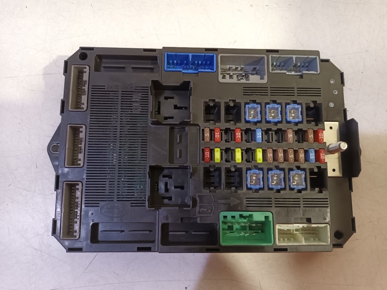 Fuse box JAGUAR XF I (X250) 2.2 D 14831278 | B-Parts