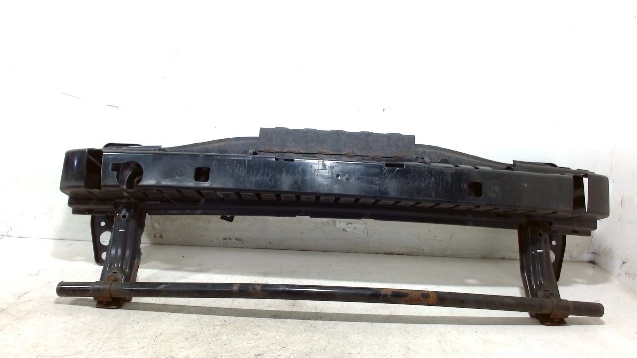 Front bumper reinforcement PEUGEOT 308 II (LB_, LP_, LW_, LH_, L3_) 1.6 ...