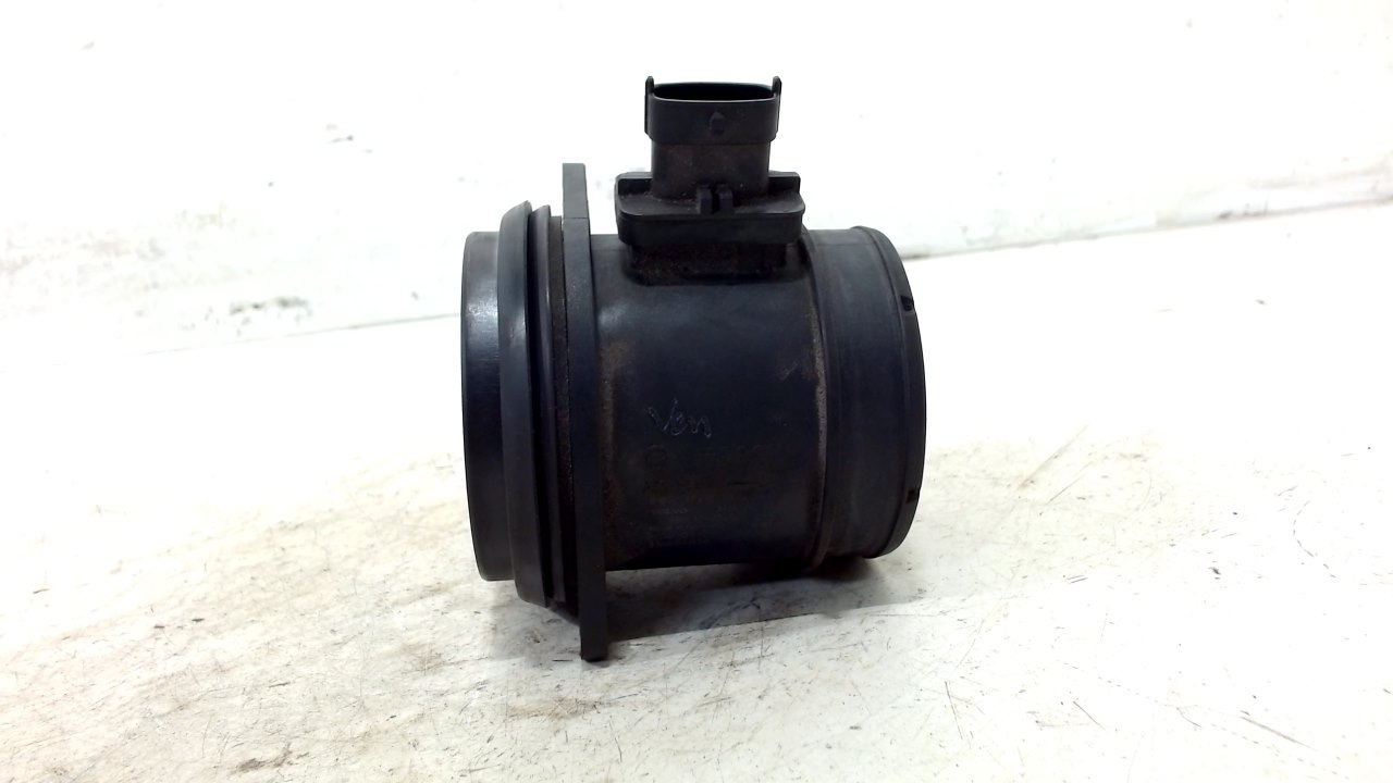 Mass air flow sensor VOLVO V60 I (155) D6 Hybrid AWD 9962762 | B-Parts