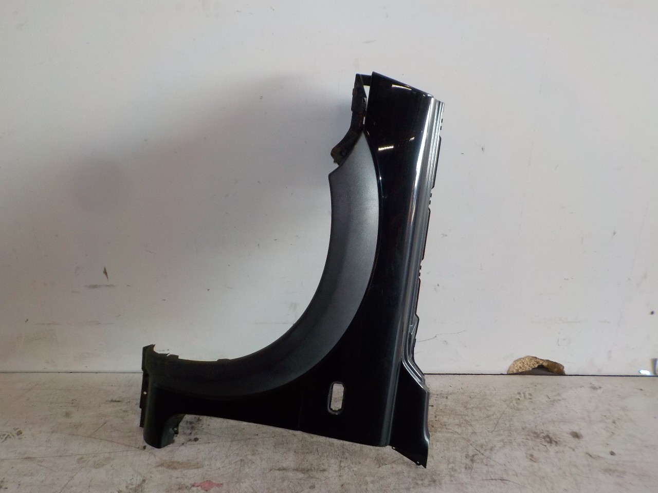 Left front fenders LAND ROVER FREELANDER I (L314) 2.5 V6 4x4 9537751 ...