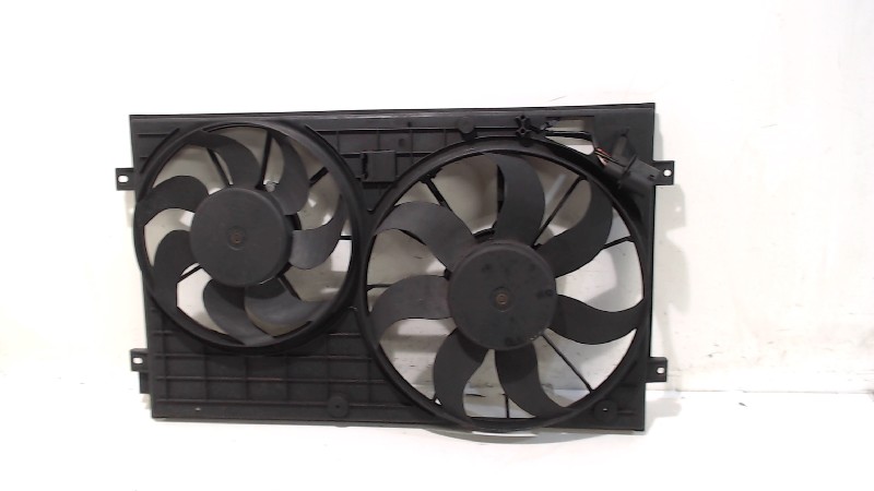Radiator fan VW GOLF V (1K1) 1.9 TDI 6508106 | B-Parts