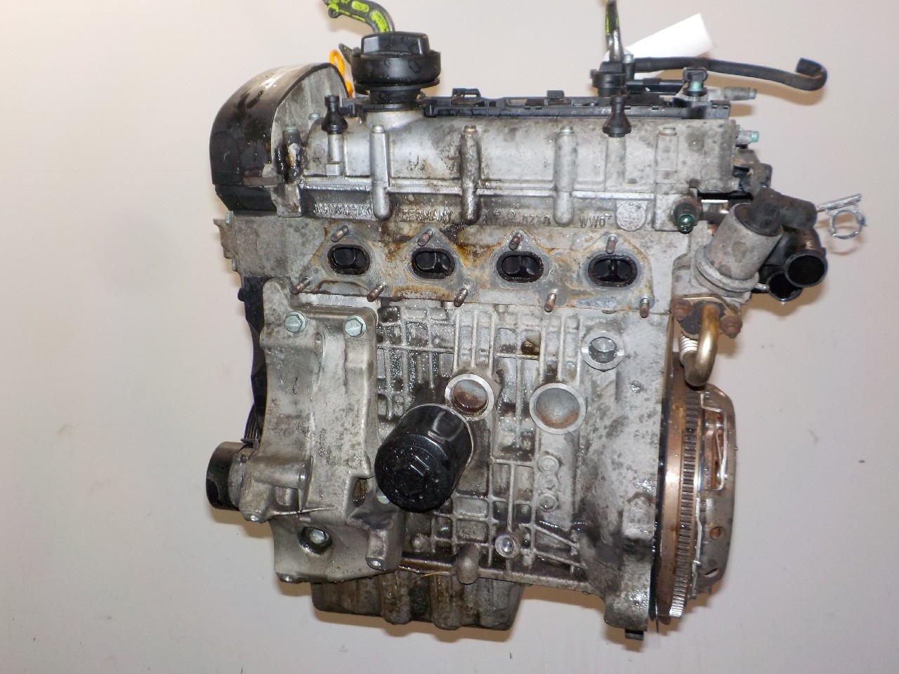 Engine VW POLO (9N_, 9A_) 1.2 8650439 | B-Parts