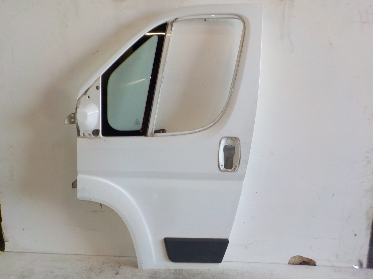 Left front door CITROËN JUMPER II Van 2.2 HDi 120 9737760 | B-Parts